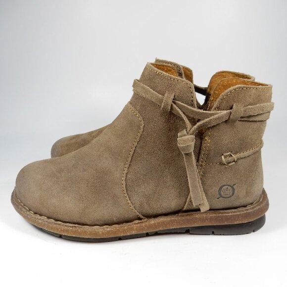 Born | Shoes | Brn Born Wynter Ankle Boots Flat Bootie Size 6 Grey ...